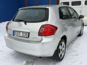 Grey Toyota Auris 2008 in Prienai, with an engine capacity of 1.60 L and mileage of 165 thousand km for 2650 €, photo 11 on AUTOMOTO.COM.LV