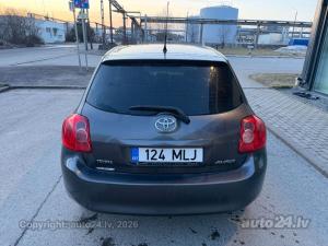 Grey Toyota Auris 2008 in Tallinn, with an engine capacity of 1.60 L and mileage of 206 thousand km for 1790 €, photo 4 on AUTOMOTO.COM.LV