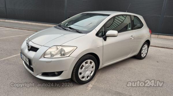 Grey Toyota Auris 2008 in Tallinn, with an engine capacity of 1.60 L and mileage of 195 thousand km for 3000 €, photo 1 on AUTOMOTO.COM.LV