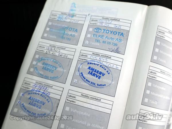 Pelēks Toyota Auris 2008 Tallina, ar dzinēja tilpumu 1.60 L un nobraukumu 208 tūkst. km par 1999 €, foto 9 vietnē AUTOMOTO.COM.LV