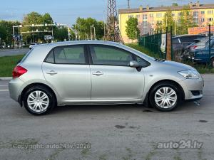 Grey Toyota Auris 2008 in Narva, with an engine capacity of 1.60 L and mileage of 369 thousand km for 1999 €, photo 4 on AUTOMOTO.COM.LV