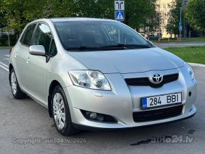 Grey Toyota Auris 2008 in Narva, with an engine capacity of 1.60 L and mileage of 369 thousand km for 1999 €, photo 6 on AUTOMOTO.COM.LV