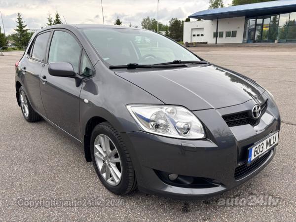 Pelēks Toyota Auris 2008 Paide, ar dzinēja tilpumu 1.60 L un nobraukumu 133 tūkst. km par 3590 €, foto 6 vietnē AUTOMOTO.COM.LV