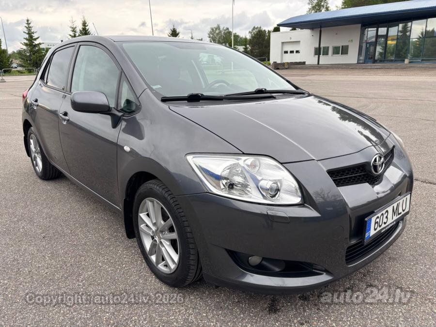 Pelēks Toyota Auris 2008 Paide, ar dzinēja tilpumu 1.60 L un nobraukumu 133 tūkst. km par 3590 €, foto 7 vietnē AUTOMOTO.COM.LV
