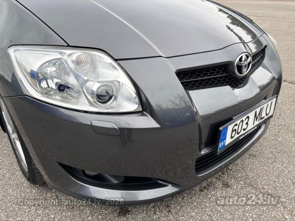 Pelēks Toyota Auris 2008 Paide, ar dzinēja tilpumu 1.60 L un nobraukumu 133 tūkst. km par 3590 €, foto 7 vietnē AUTOMOTO.COM.LV