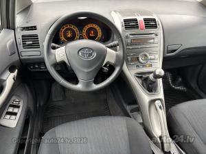 Pelēks Toyota Auris 2008 Paide, ar dzinēja tilpumu 1.60 L un nobraukumu 133 tūkst. km par 3590 €, foto 12 vietnē AUTOMOTO.COM.LV