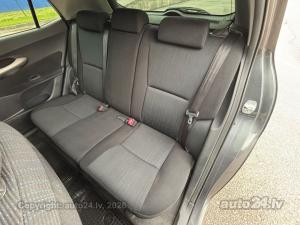 Pelēks Toyota Auris 2008 Paide, ar dzinēja tilpumu 1.60 L un nobraukumu 133 tūkst. km par 3590 €, foto 14 vietnē AUTOMOTO.COM.LV
