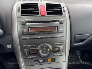 Pelēks Toyota Auris 2008 Paide, ar dzinēja tilpumu 1.60 L un nobraukumu 133 tūkst. km par 3590 €, foto 17 vietnē AUTOMOTO.COM.LV