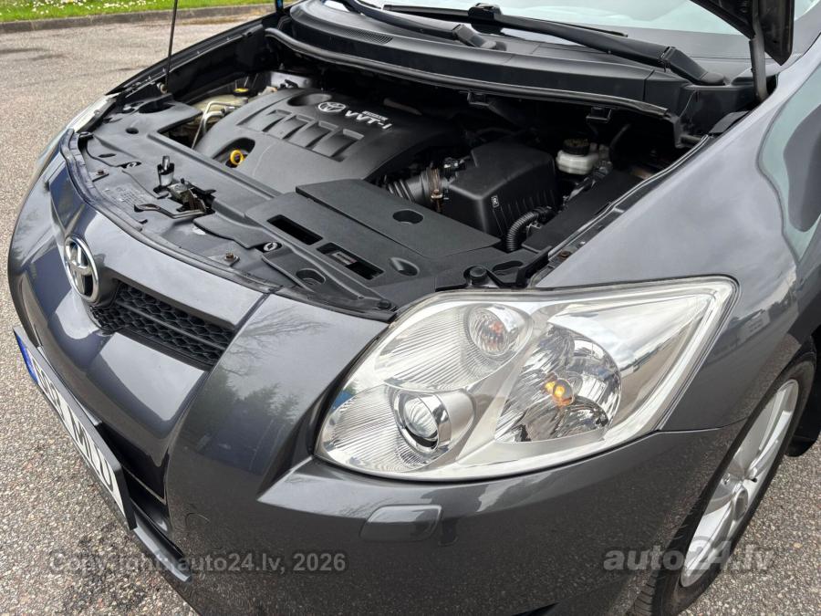 Pelēks Toyota Auris 2008 Paide, ar dzinēja tilpumu 1.60 L un nobraukumu 133 tūkst. km par 3590 €, foto 25 vietnē AUTOMOTO.COM.LV