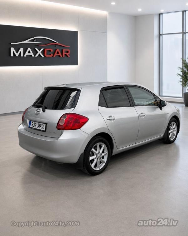 Grey Toyota Auris 2008 in Tallinn, with an engine capacity of 1.60 L and mileage of 234 thousand km for 2499 €, photo 4 on AUTOMOTO.COM.LV