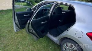 Pelēks Toyota Auris 2008 Rīga, ar dzinēja tilpumu 1.60 L un nobraukumu 264 tūkst. km par 1150 €, foto 6 vietnē AUTOMOTO.COM.LV