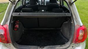 Pelēks Toyota Auris 2008 Rīga, ar dzinēja tilpumu 1.60 L un nobraukumu 264 tūkst. km par 1150 €, foto 8 vietnē AUTOMOTO.COM.LV