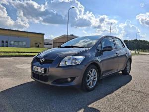 Pelēks Toyota Auris 2008 Kauņa, ar dzinēja tilpumu 1.36 L un nobraukumu 265 tūkst. km par 2100 €, foto 6 vietnē AUTOMOTO.COM.LV
