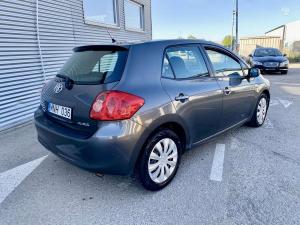 Pelēks Toyota Auris 2008 Šauļi, ar dzinēja tilpumu 2.00 L un nobraukumu 270 tūkst. km par 2150 €, foto 7 vietnē AUTOMOTO.COM.LV