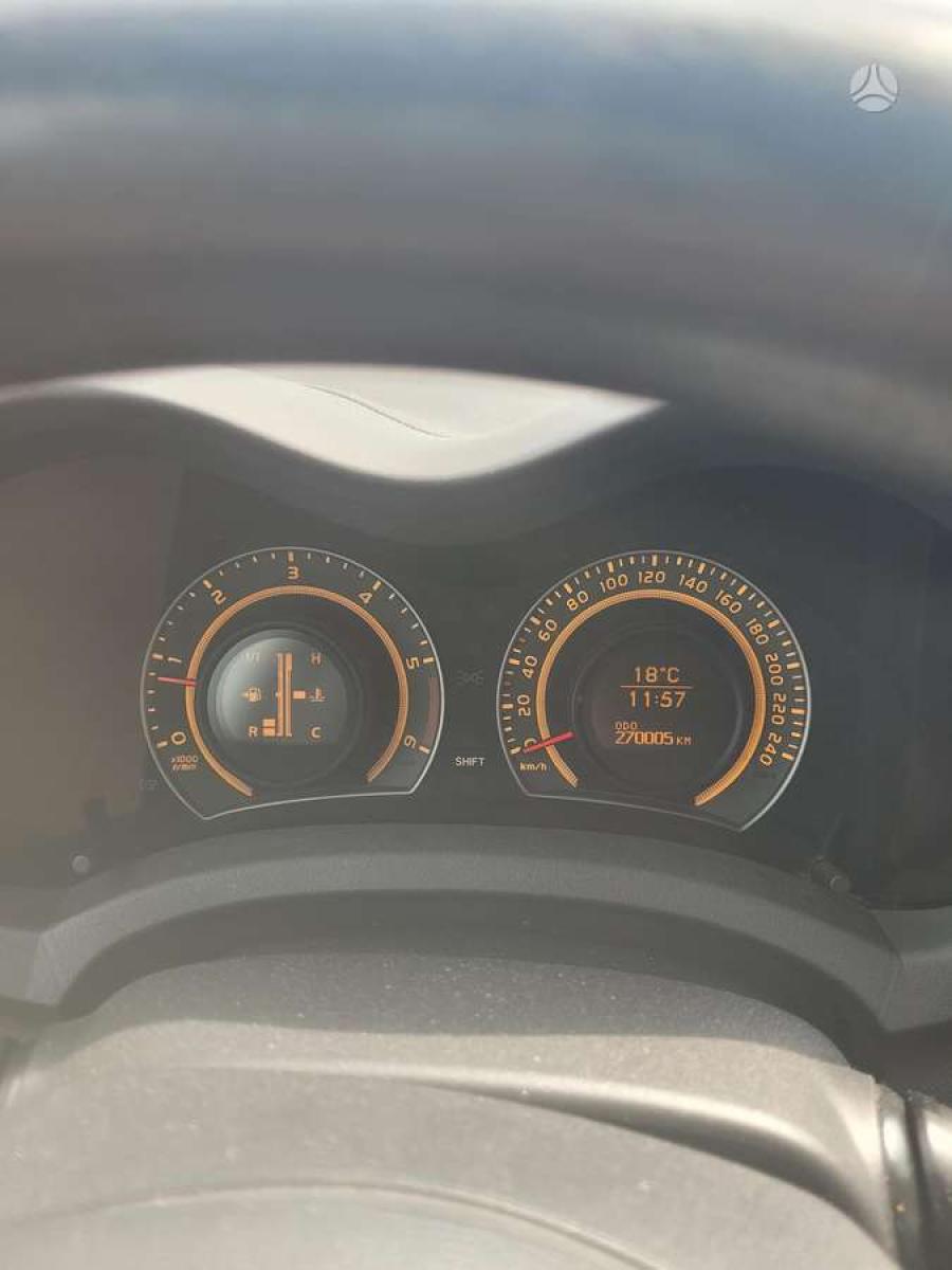 Grey Toyota Auris 2008 in Gargzdai, with an engine capacity of 1.36 L and mileage of 270 thousand km for 1250 €, photo 7 on AUTOMOTO.COM.LV