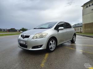Pelēks Toyota Auris 2008 Kauņa, ar dzinēja tilpumu 2.00 L un nobraukumu 210 tūkst. km par 2700 €, foto 12 vietnē AUTOMOTO.COM.LV
