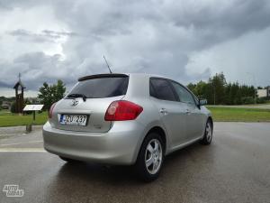 Pelēks Toyota Auris 2008 Kauņa, ar dzinēja tilpumu 2.00 L un nobraukumu 210 tūkst. km par 2700 €, foto 14 vietnē AUTOMOTO.COM.LV