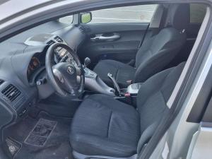 Pelēks Toyota Auris 2008 Klaipėda, ar dzinēja tilpumu 1.60 L un nobraukumu 152 tūkst. km par 2850 €, foto 7 vietnē AUTOMOTO.COM.LV