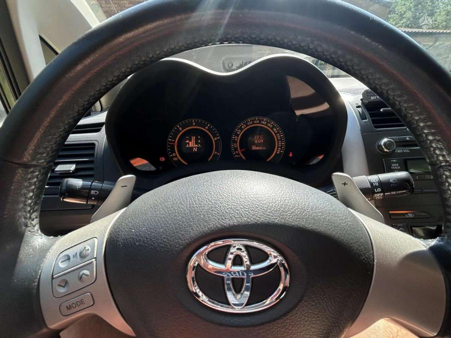 Pelēks Toyota Auris 2008 Molėtai, ar dzinēja tilpumu 1.36 L un nobraukumu 206 tūkst. km par 2500 €, foto 10 vietnē AUTOMOTO.COM.LV