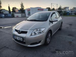 Pelēks Toyota Auris 2008 Rīga, ar dzinēja tilpumu 1.60 L un nobraukumu 202 tūkst. km par 2300 €, foto 6 vietnē AUTOMOTO.COM.LV