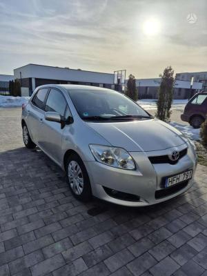 Pelēks Toyota Auris 2008 Kauņa, ar dzinēja tilpumu 1.60 L un nobraukumu 213 tūkst. km par 2650 €, foto 4 vietnē AUTOMOTO.COM.LV
