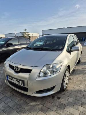Pelēks Toyota Auris 2008 Kauņa, ar dzinēja tilpumu 1.60 L un nobraukumu 213 tūkst. km par 2650 €, foto 11 vietnē AUTOMOTO.COM.LV