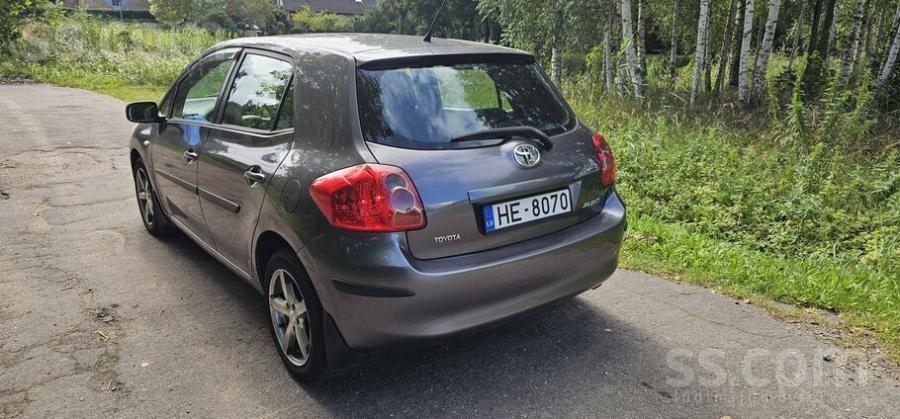 Pelēks Toyota Auris 2008 Rīga, ar dzinēja tilpumu 1.60 L un nobraukumu 147 tūkst. km par 3350 €, foto 4 vietnē AUTOMOTO.COM.LV