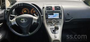 Pelēks Toyota Auris 2008 Rīga, ar dzinēja tilpumu 1.60 L un nobraukumu 147 tūkst. km par 3350 €, foto 6 vietnē AUTOMOTO.COM.LV