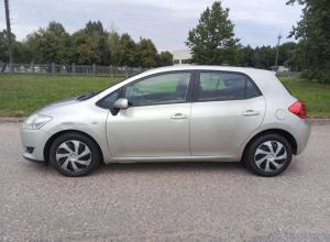 Grey Toyota Auris 2008 in Kaunas, with an engine capacity of 1.60 L and mileage of 264 thousand km for 2900 €, photo 6 on AUTOMOTO.COM.LV