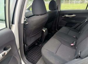Grey Toyota Auris 2008 in Kaunas, with an engine capacity of 1.60 L and mileage of 264 thousand km for 2900 €, photo 17 on AUTOMOTO.COM.LV