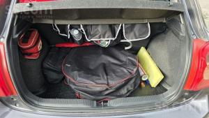 Pelēks Toyota Auris 2008 Rīga, ar dzinēja tilpumu 1.60 L un nobraukumu 200 tūkst. km par 3200 €, foto 7 vietnē AUTOMOTO.COM.LV