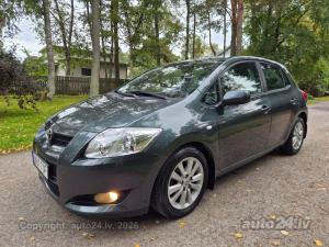 Grey Toyota Auris 2008 in Tallinn, with an engine capacity of 1.60 L and mileage of 250 thousand km for 2999 €, photo  on AUTOMOTO.COM.LV