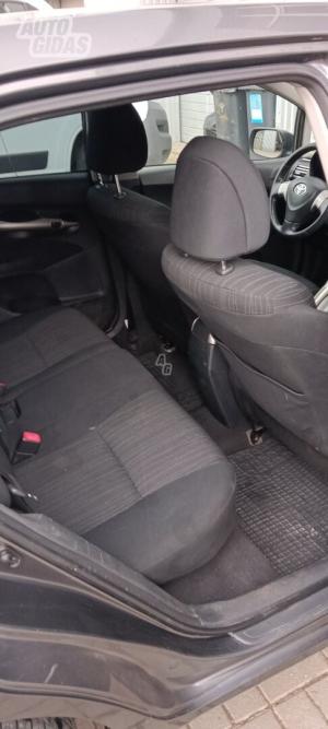 Grey Toyota Auris 2008 in Vilnius, with an engine capacity of 2.00 L and mileage of 268 thousand km for 2300 €, photo 7 on AUTOMOTO.COM.LV