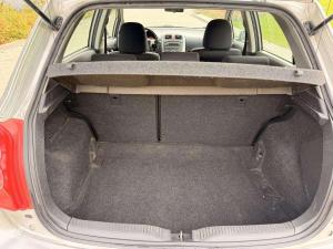 Grey Toyota Auris 2008 in Vilnius, with an engine capacity of 1.60 L and mileage of 101 thousand km for 6650 €, photo 22 on AUTOMOTO.COM.LV