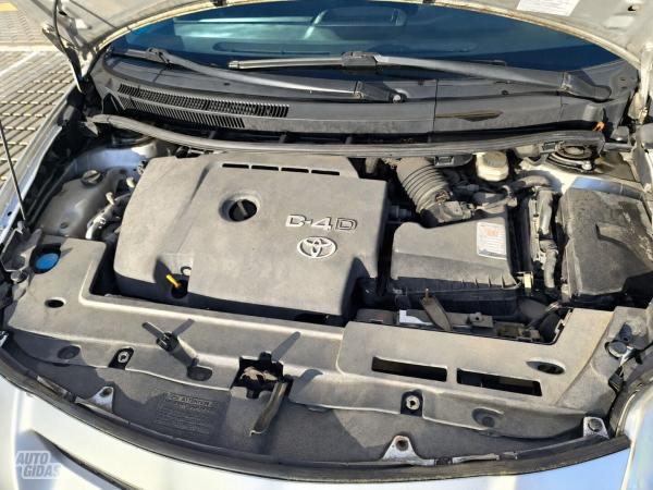 Grey Toyota Auris 2008 in Vilnius, with an engine capacity of 2.00 L and mileage of 281 thousand km for 1999 €, photo 8 on AUTOMOTO.COM.LV