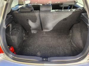 Pelēks Toyota Auris 2008 Viļņa, ar dzinēja tilpumu 2.00 L un nobraukumu 281 tūkst. km par 1999 €, foto 20 vietnē AUTOMOTO.COM.LV