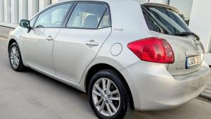 Pelēks Toyota Auris 2009 Viļņa, ar dzinēja tilpumu 1.60 L un nobraukumu 151 tūkst. km par 4750 €, foto 8 vietnē AUTOMOTO.COM.LV
