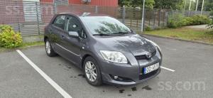 Pelēks Toyota Auris 2009 Rīga, ar dzinēja tilpumu 1.60 L un nobraukumu 116 tūkst. km par 3790 €, foto 3 vietnē AUTOMOTO.COM.LV