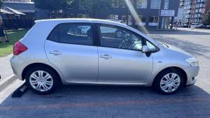 Pelēks Toyota Auris 2009 Klaipėda, ar dzinēja tilpumu 1.60 L un nobraukumu 182 tūkst. km par 3000 €, foto 5 vietnē AUTOMOTO.COM.LV