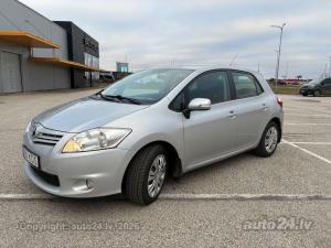 Pelēks Toyota Auris 2010 Tartu, ar dzinēja tilpumu 2.00 L un nobraukumu 224 tūkst. km par 4700 €, foto 2 vietnē AUTOMOTO.COM.LV