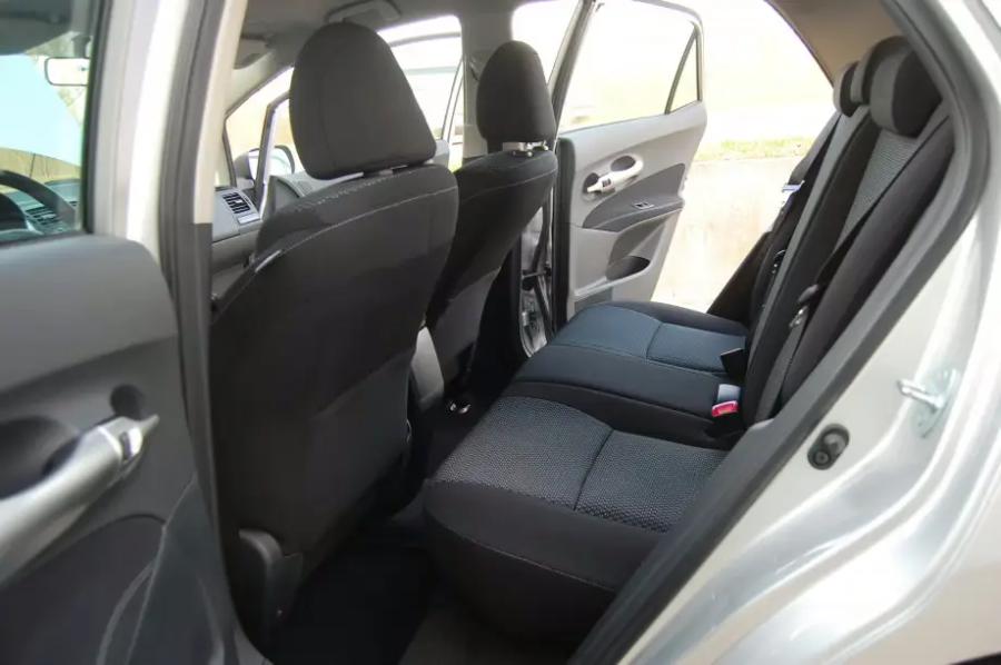 Pelēks Toyota Auris 2010 Jēkabpils, ar dzinēja tilpumu 1.40 L un nobraukumu 247 tūkst. km par 4999 €, foto 18 vietnē AUTOMOTO.COM.LV