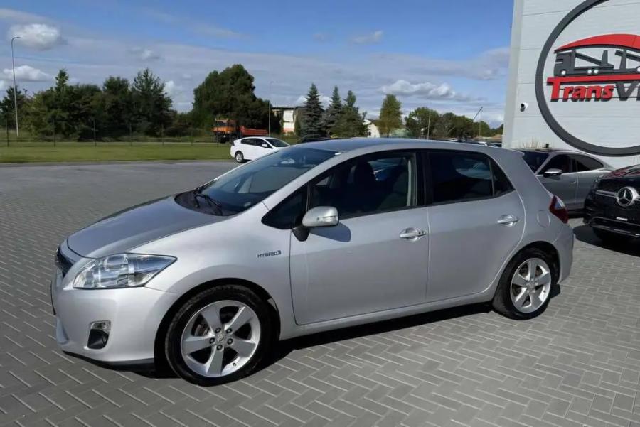 Pelēks Toyota Auris 2010 Telšiai, ar dzinēja tilpumu 1.80 L un nobraukumu 263 tūkst. km par 5790 €, foto 5 vietnē AUTOMOTO.COM.LV