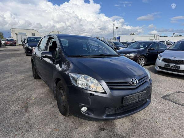 Toyota Auris 2010 Marijampole vietnÄ PelÄks Toyota Auris 2010 Marijampole, ar dzinÄja tilpumu 1.33 L un nobraukumu 222 tÅ«kst. km par 2650 ā¬, foto 4 vietnÄ AUTOMOTO.COM.LV