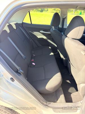 Pelēks Toyota Auris 2010 Tallina, ar dzinēja tilpumu 1.60 L un nobraukumu 73 tūkst. km par 3900 €, foto 7 vietnē AUTOMOTO.COM.LV