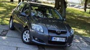 Grey Toyota Auris 2010 in Jurmala, with an engine capacity of 1.40 L and mileage of 0 thousand km for 2450 €, photo  on AUTOMOTO.COM.LV