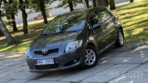 Pelēks Toyota Auris 2010 Jūrmala, ar dzinēja tilpumu 1.40 L un nobraukumu 0 tūkst. km par 2450 €, foto 3 vietnē AUTOMOTO.COM.LV