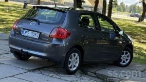 Pelēks Toyota Auris 2010 Jūrmala, ar dzinēja tilpumu 1.40 L un nobraukumu 0 tūkst. km par 2450 €, foto 13 vietnē AUTOMOTO.COM.LV
