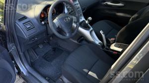 Pelēks Toyota Auris 2010 Jūrmala, ar dzinēja tilpumu 1.40 L un nobraukumu 0 tūkst. km par 2450 €, foto 22 vietnē AUTOMOTO.COM.LV