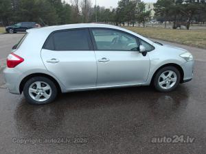 Grey Toyota Auris 2011 in Tallinn, with an engine capacity of 1.80 L and mileage of 186 thousand km for 4499 €, photo 6 on AUTOMOTO.COM.LV