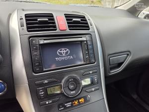 Pelēks Toyota Auris 2011 Ukmergė, ar dzinēja tilpumu 1.80 L un nobraukumu 178 tūkst. km par 6300 €, foto 22 vietnē AUTOMOTO.COM.LV